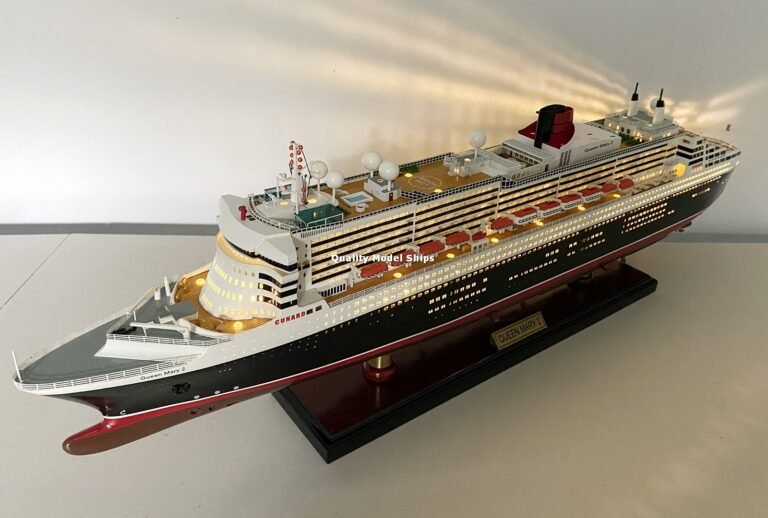 RMS Queen Mary 2 Museum Quality Handcrafted Ship Model with Lights ...