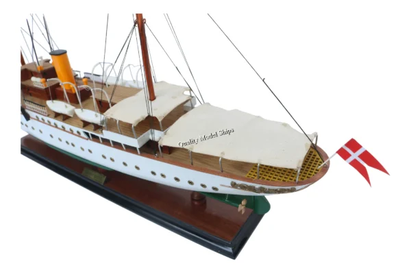 Dannebrog – Her Danish Majesty’s Yacht Model - Quality Model Ships