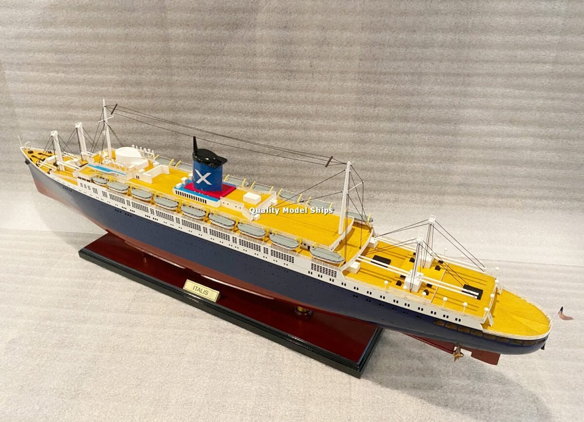 Italis Ocean Liner Ready Display Model Ship - Quality Model Ships