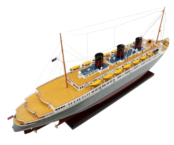 SS Queen of Bermuda Ocean Liner Ship Model 37" Museum Quality - Quality ...