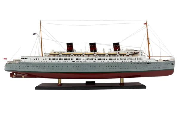 SS Queen of Bermuda Ocean Liner Ship Model 37" Museum Quality - Quality ...